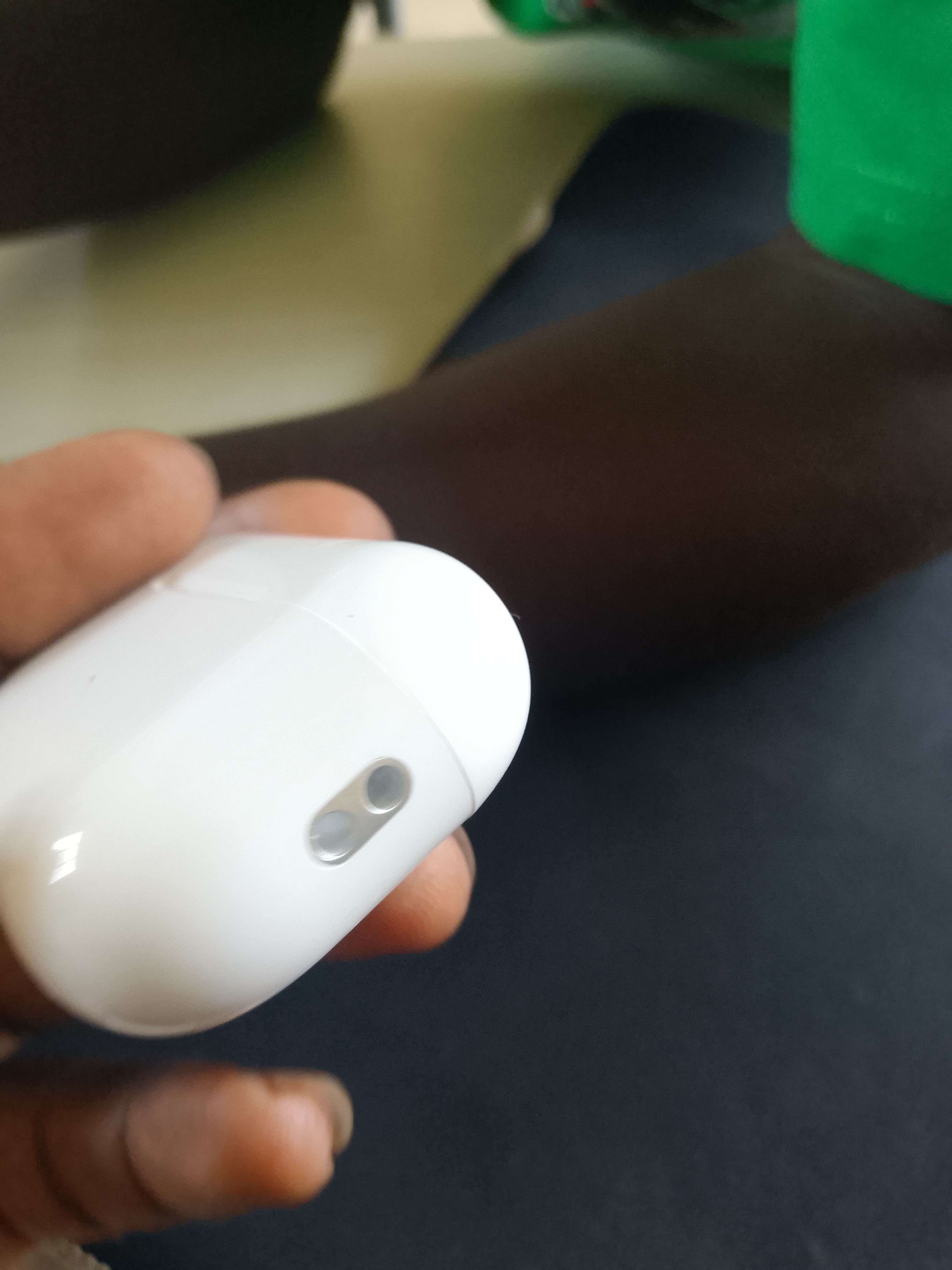 Airpod pros 2nd gen | Campus Trade GH